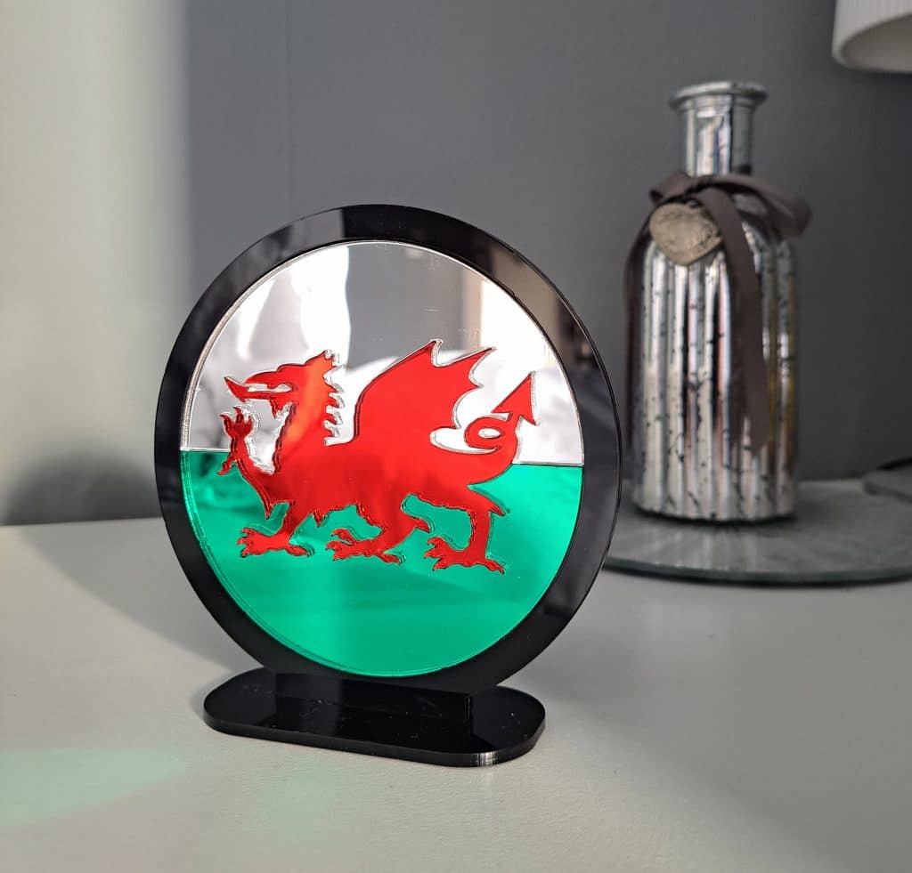Welsh Flag Home Decorative Stand. - Marquise